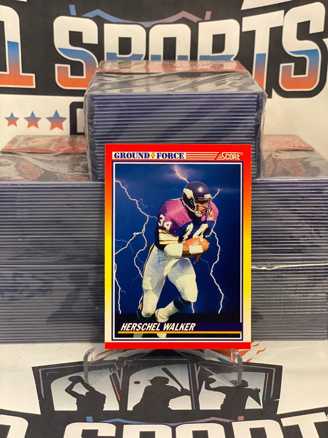 1990 Score (Ground Force) Herschel Walker #561 – $1 Sports Cards