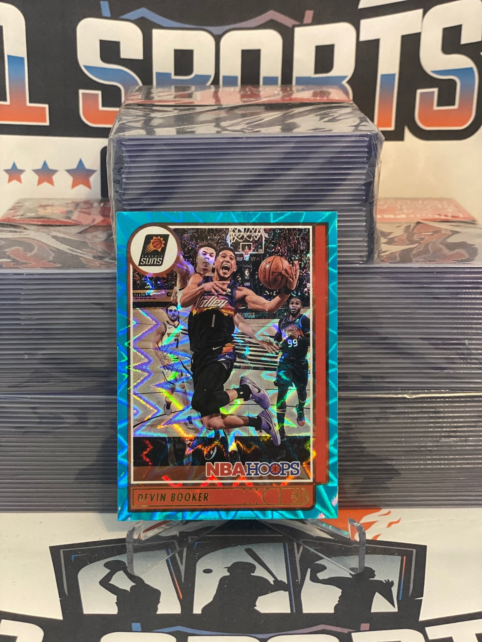 2021 NBA Hoops (Teal Explosion) Devin Booker #6 – $1 Sports Cards