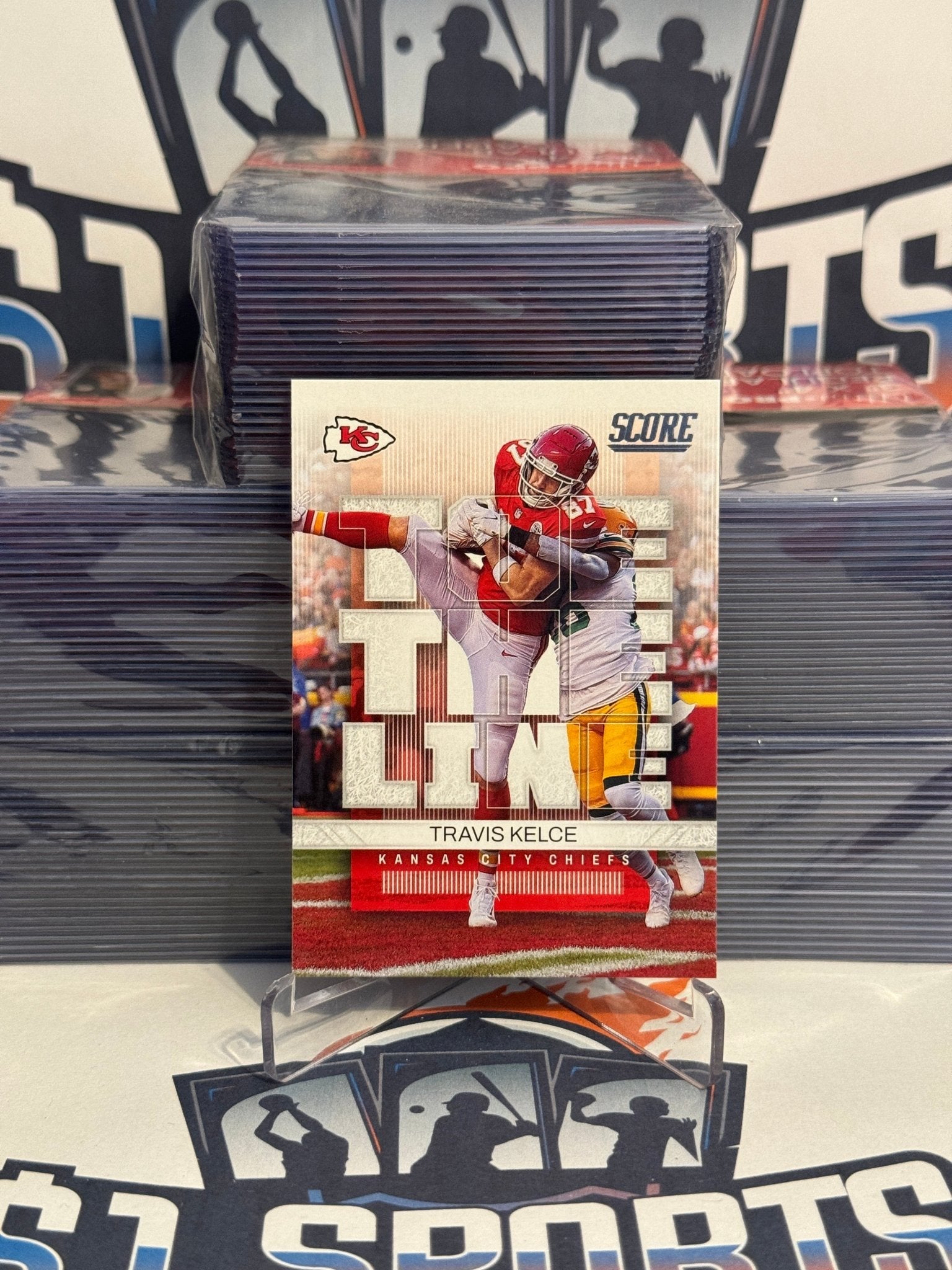 2022 Score (Toe The Line) Travis Kelce #TL-TK – $1 Sports Cards